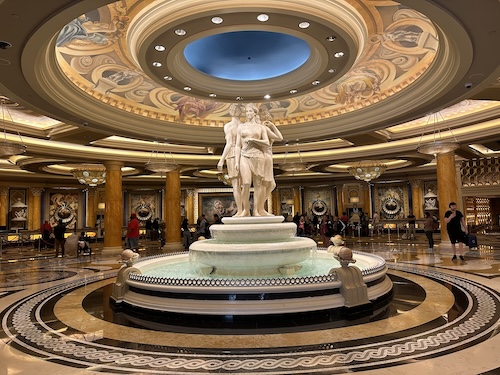 Beautiful Lobby Beautiful Hotel Lobby Chandeliers To Inspire You